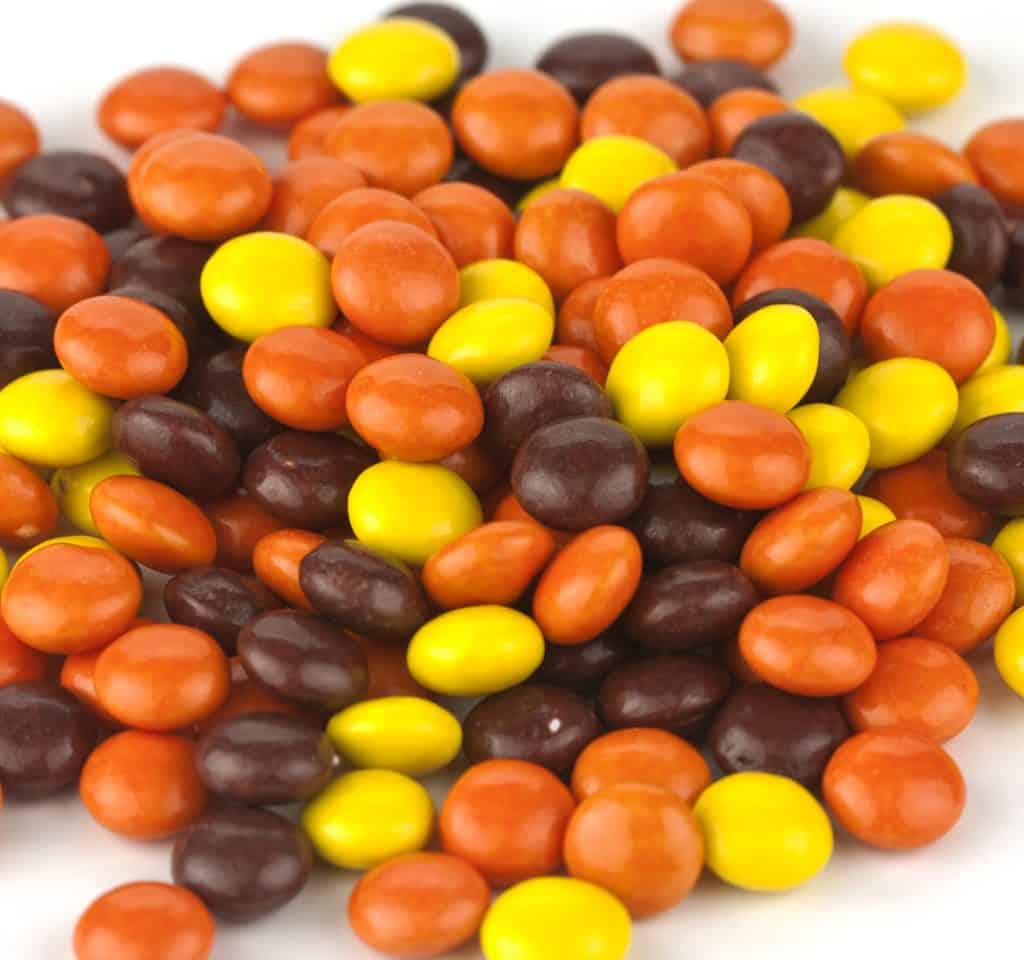 Mini Reese’s Pieces – Colorful Peanut-Butter Bites for Baking